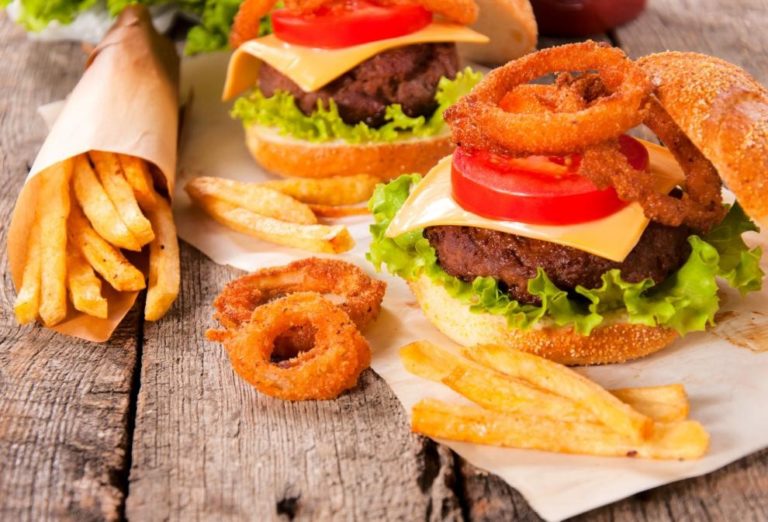 How You Can Stop Consuming Junk Food - Ace Food Handler™